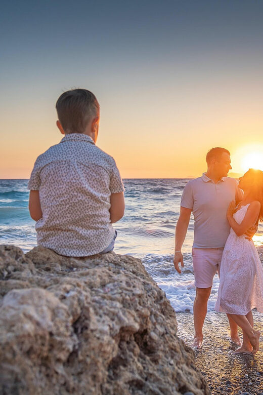 Portraits in Marbella: Private Vacation Photographer Tour - Practical Tips for Travelers