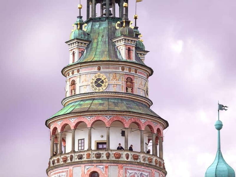 Prague: Transfer to Vienna via fabulous Cesky Krumlov - An Authentic Day from Prague to Vienna with a Stop in Cesky Krumlov