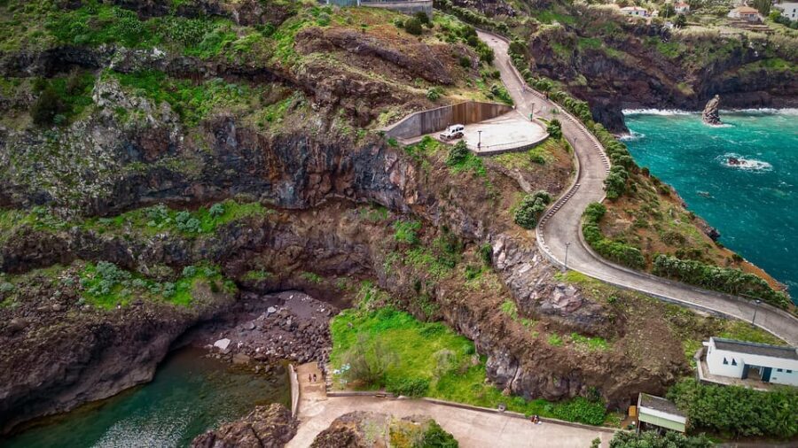 Priv. West: 4x4 Tour|Seixal Beach|Porto Moniz Natural Pools| - Practical Details and Value