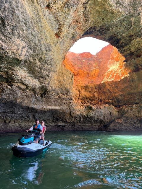 Private boat tour of the Algarve caves - The Experience on Board