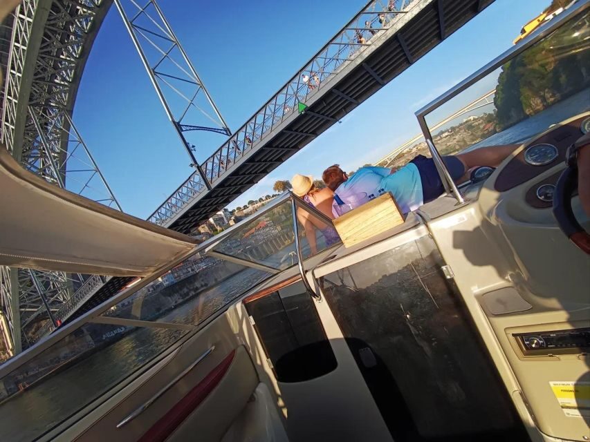 Private Boat Trip for 2 with Tasting in Porto -Sunset Option - A Close Look at the Private Boat Tour