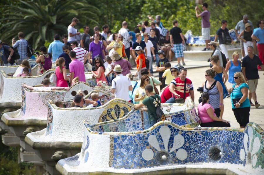 Private E-Bike Tour: Park Güell & Best of Barcelona - Practical Tips and Considerations