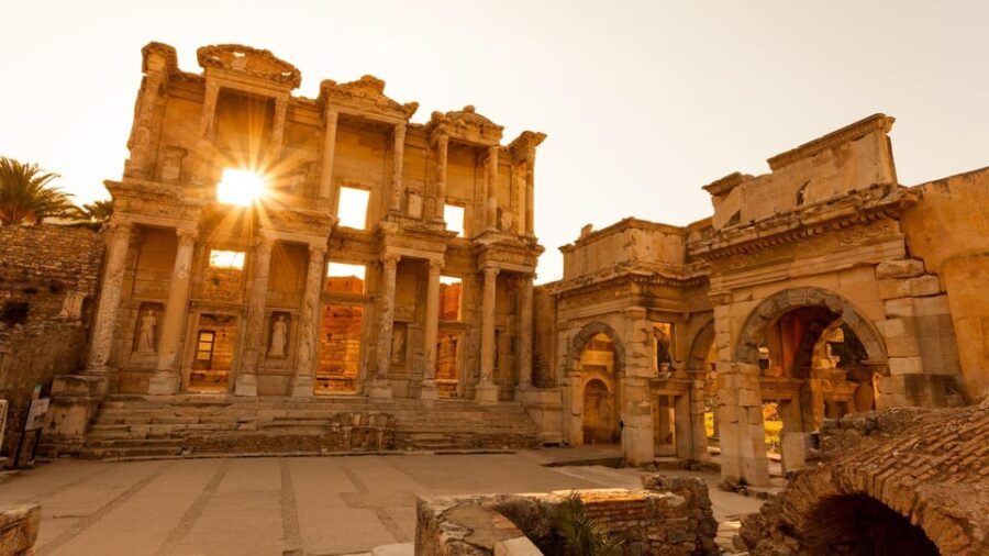 Private Ephesus and Pamukkale 1 Day Tour - Lunch and Transition to Pamukkale