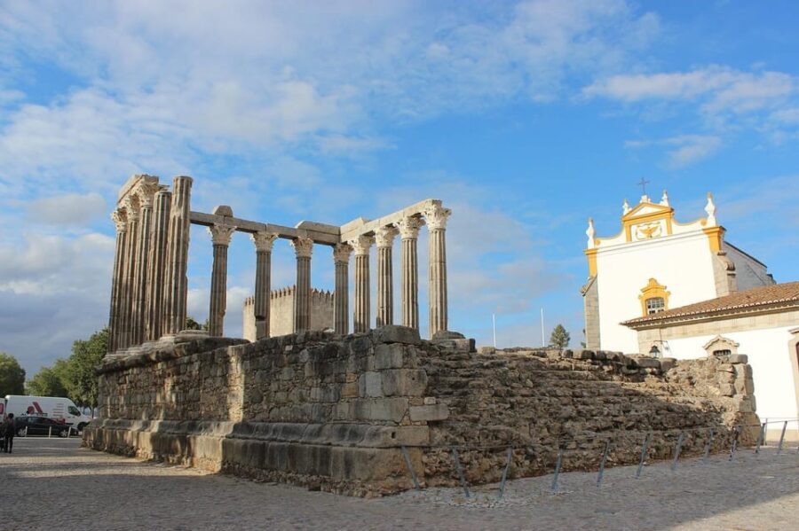 Private Full Day Évora, Monsaraz, and Winery Day Trip - Practical Details and What’s Included