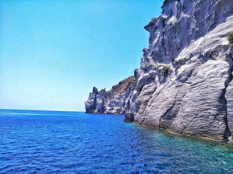 Private, fully customizable cruise in Santorini's caldera - The Itinerary: What You Can Expect