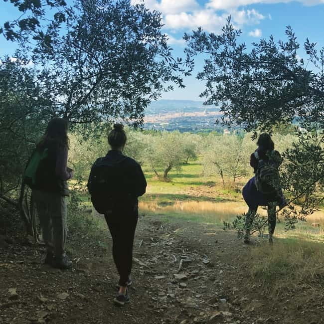 Private Hiking Florence Tour with Wine and Lunch or semi-pri - Exploring Fiesole and Leonardo’s Square