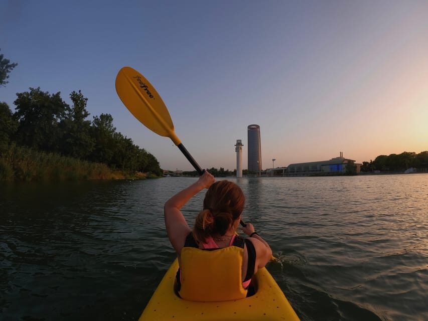 Private Kayak Tour: Historic Seville, Triana and Cartuja - The Itinerary in Detail