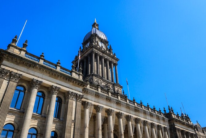 Private Leeds Exploration Through Time and Art - Key Points