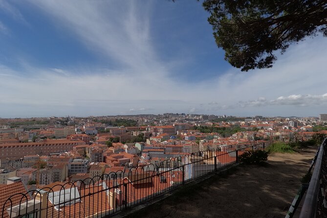 Private Lisbon Guided Historical Sightseeing Tour by Tuk-tuk - Engaging Review of the Private Lisbon Guided Historical Sightseeing Tour by Tuk-tuk