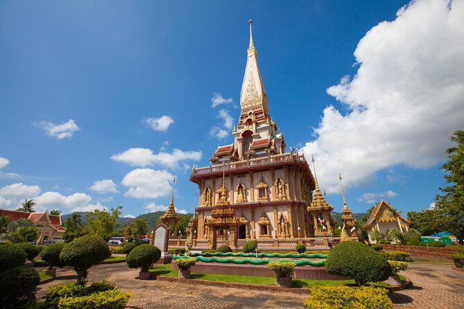 Private Morning eremony in Wat Chalong (Chaithararam Temple) - Exploring the Private Morning Ceremony at Wat Chalong: An Authentic Thai Experience