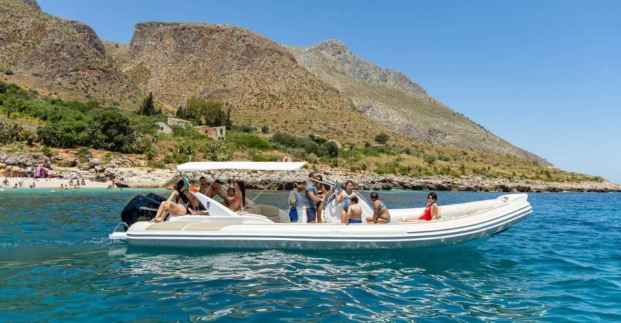 Private Palermo: Day Tour Palermo Mondello - The Experience for Different Travelers