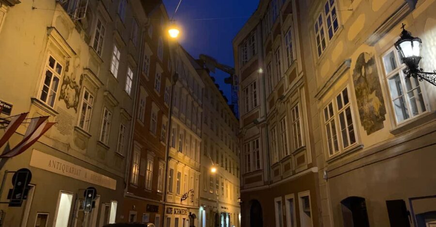 Private Spooky Vienna Tour - Who Should Consider This Tour?