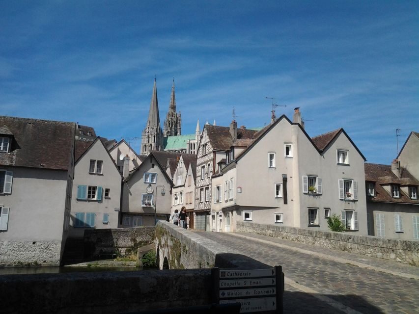 Private tour of Chartres town from Paris - Who Should Consider This Tour?