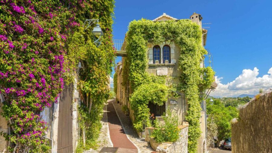Private tour: the most beautiful medieval villages, full day - What You Can Expect