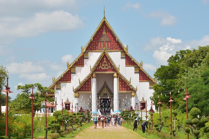 Private Tour to Ayutthaya and Bang Pa In Palace with Boat Tour - Exploring the Private Tour to Ayutthaya and Bang Pa In Palace with Boat Tour