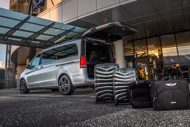 Private Transfer From Barcelona Airport to Barcelona City - A Close Look at the Private Transfer Experience