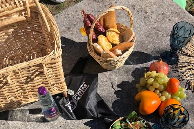 Private Typical Portuguese Picnic in Serra de Monchique - Exploring the Private Typical Portuguese Picnic in Serra de Monchique
