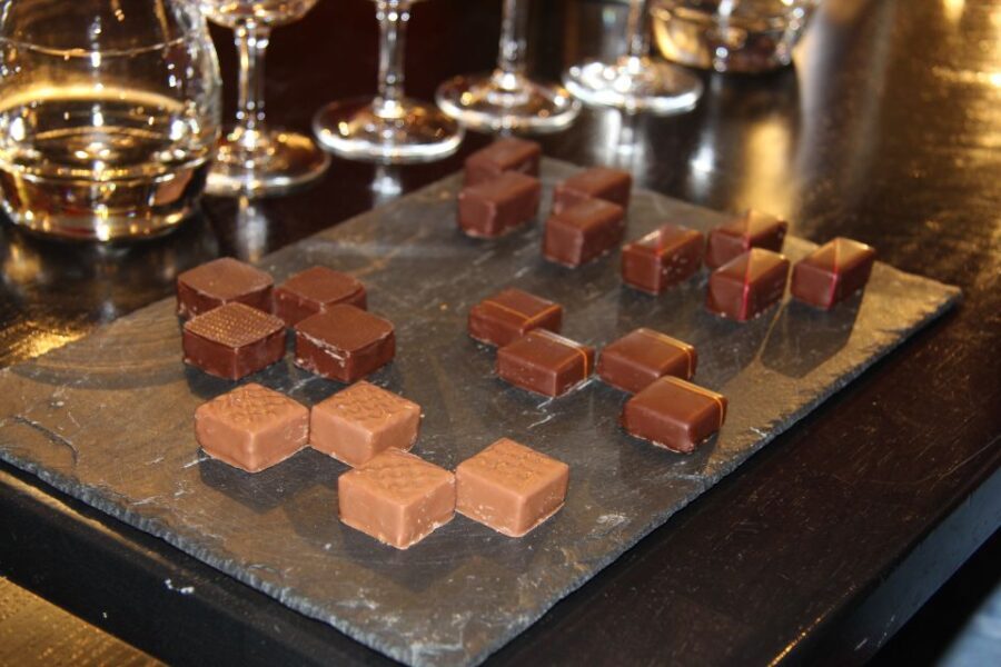 Private Wine and Chocolate Tasting Experience - Who Should Consider This Tour