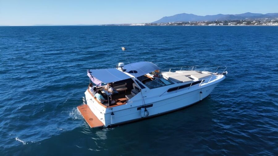 PUERTO BANUS: YACHTS RENTAL FOR GROUP 1H - Breaking Down the Itinerary