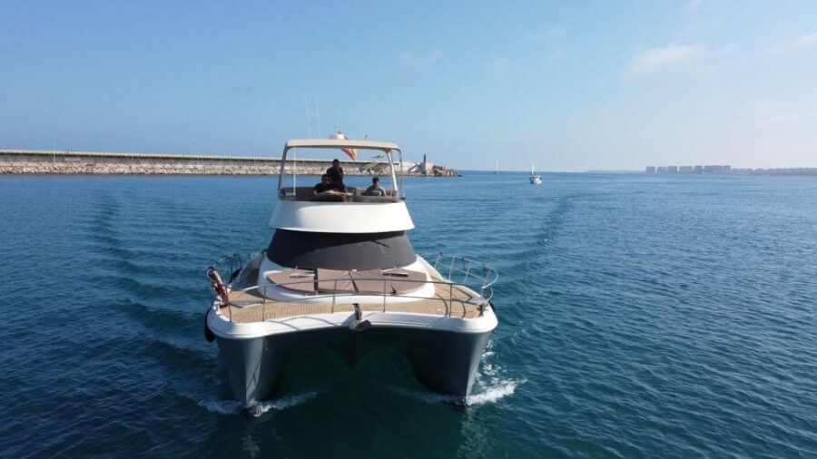 Puerto del Carmen: Catamaran Trip with Water Sports - Why This Tour Offers Great Value