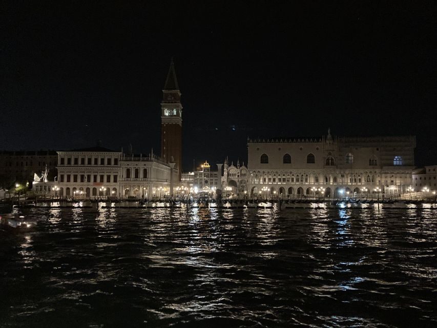 Punta Sabbioni - Venice at Sunset: Boat Tour with Aperitif - Authentic Experiences and Tips