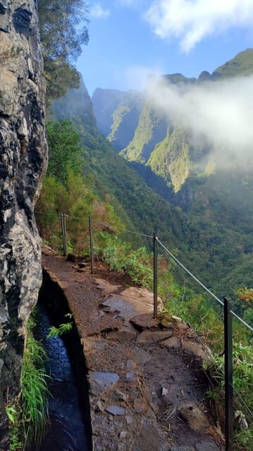 Queimadas Caldeirão Verde Walking tour with guide - What’s Included and What to Bring