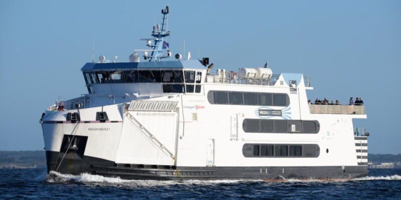 Quiberon: Ferry Ticket from/to Belle-Île-en-Mer, Sauzon - Key Points