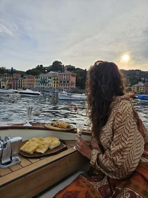 Rapallo: Sunset Boat Tour - Why This Tour Works Well
