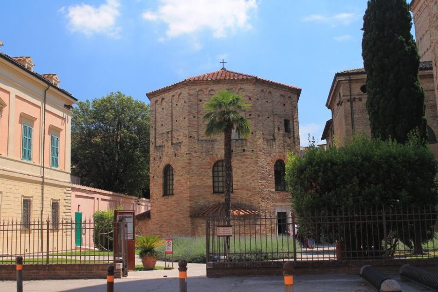 Ravenna: UNESCO Monuments and Mosaics Guided Tour - The Experience: What to Expect