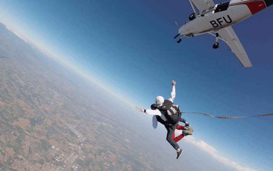 Reggio Emilia: Tandem Skydiving Experience - The Itinerary in Detail