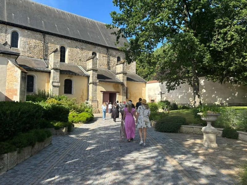 Reims or Epernay: Short day family growers & lunch - A Practical Look at the Reims or Epernay: Short Day Family Growers & Lunch Tour