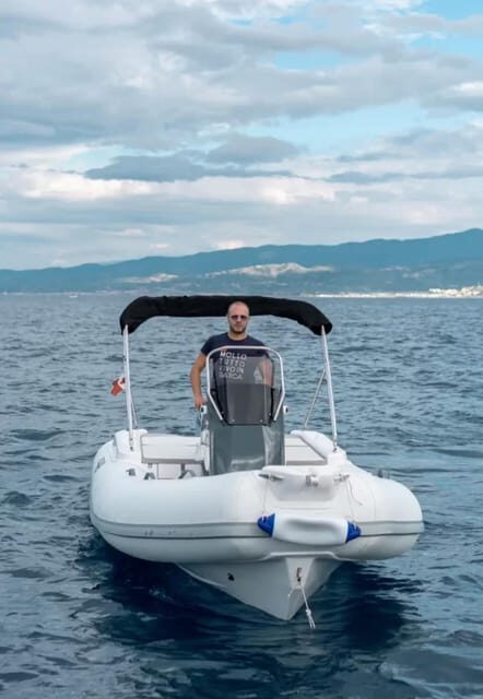 Rent Gommone G6.3 "Ode Mer" explore the Aeolian archipelago - FAQ