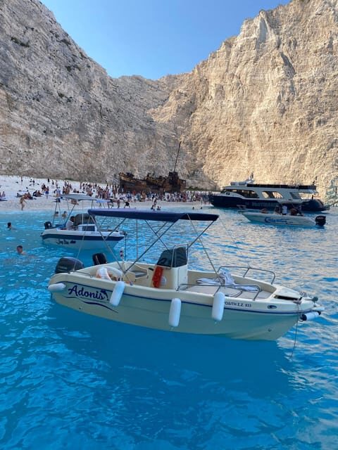 Rent your own boat with no license required - What to Expect During Your Day on the Water