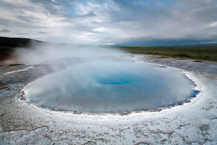 Reykjavik: Golden Circle Day Tour with optional Blue Lagoon - Authentic Experiences and Practical Tips