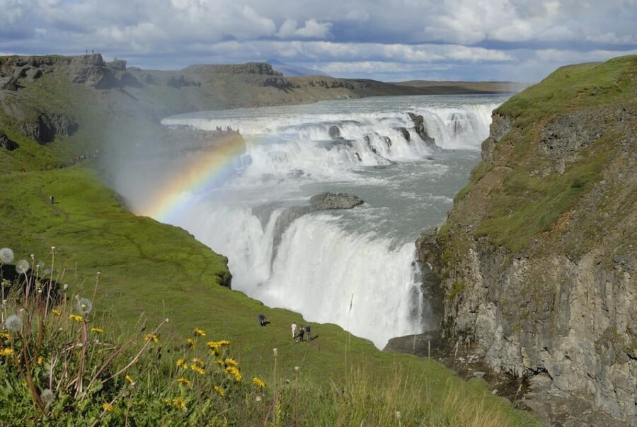 Reykjavik: Golden Circle - shore excursion in small group - Authenticity and Value