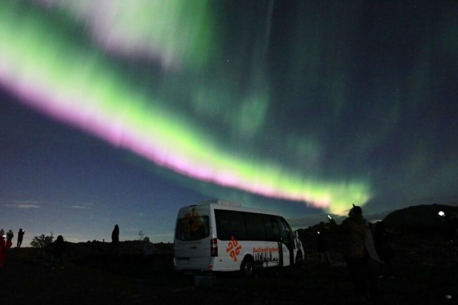 Reykjavik: Northern Lights Group Tour with Photos - The Value of This Tour