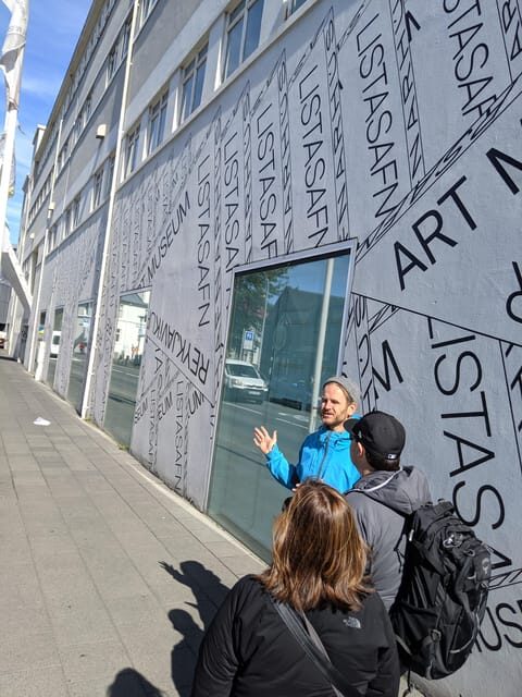 Reykjavik Street Art & Photo Friendly Walking Tour - The Artistic Highlights