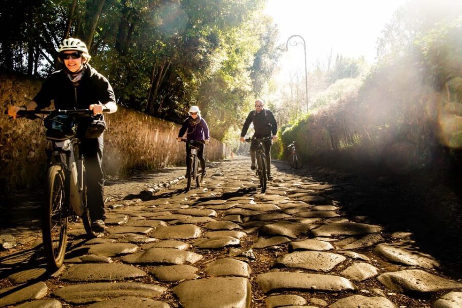 Rome: Appian Way Aqueducts E-Bike Tour & Optional Catacombs