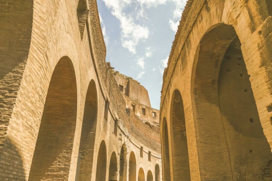 Rome: Colosseum and Roman Forum Small Group Tour in German - Practical Tips for Travelers