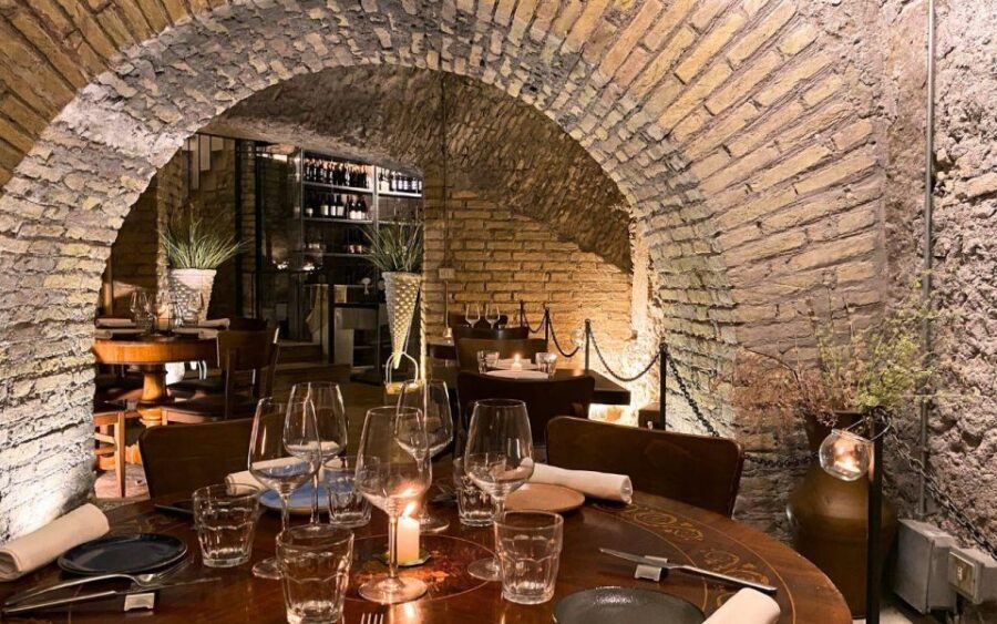 Rome: Exclusive Candlelight dinner in Agrippa's Roman Bath - Why this experience works for travelers