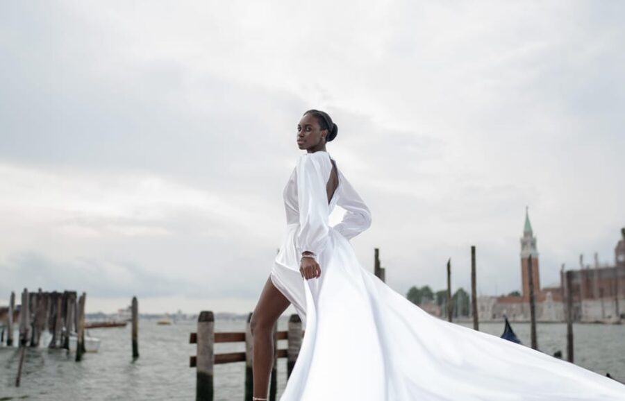 Rome: Flying Dress Professional Photoshoot - Who Will Love This Experience?
