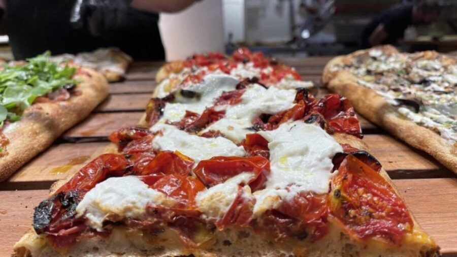Rome: Gourmet Pizza Cooking Class (SHARED) - The Cooking Begins