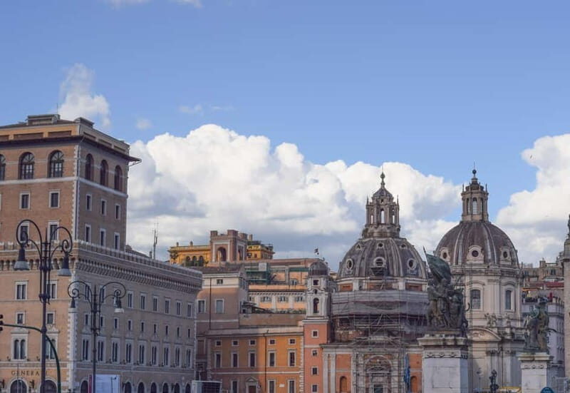 Rome: Guided Walking Tour in English or Spanish - Detailed Breakdown of the Itinerary
