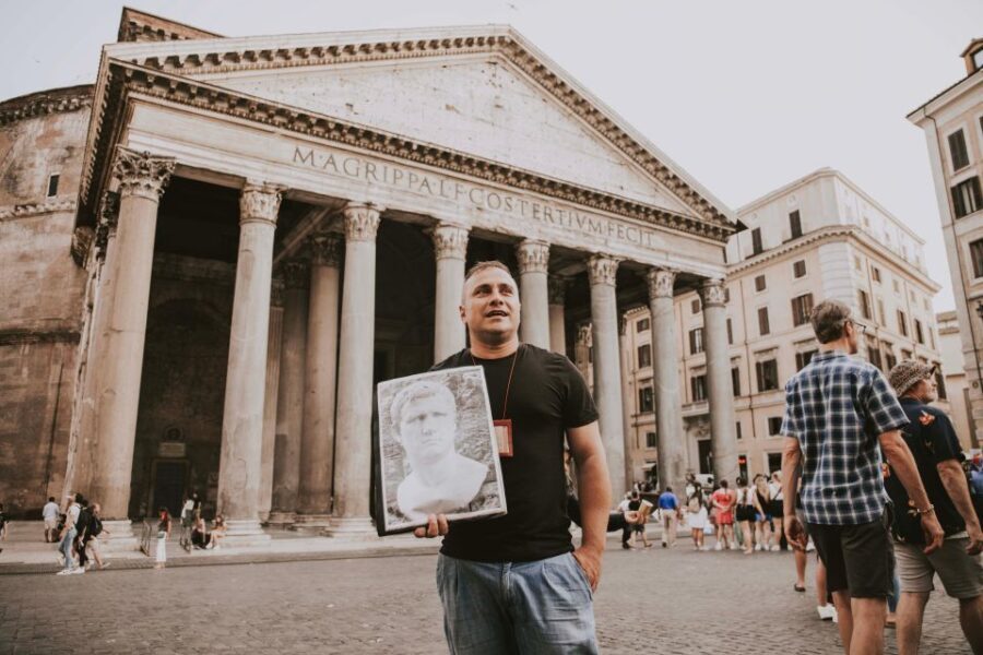 Rome: Julius Caesar & the Emperors' Nighttime Stories Tour - What to Expect at Each Stop