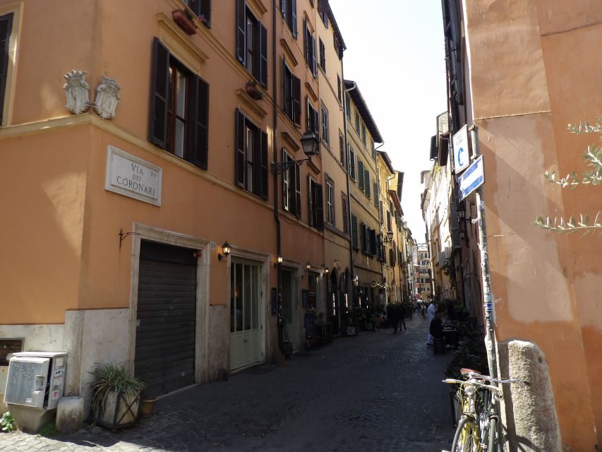 Rome: Main Squares and Fountains Guided Walking Tour - Who Should Book This Tour?