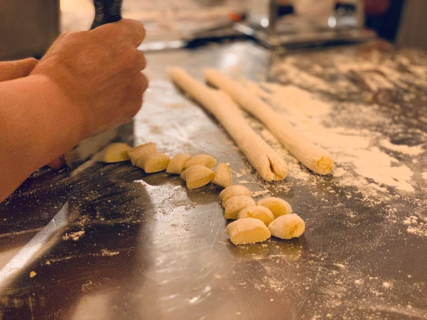 Rome: Pasta & Tiramisu Class with Free Flowing Fine Wine - Who Will Love This Tour?