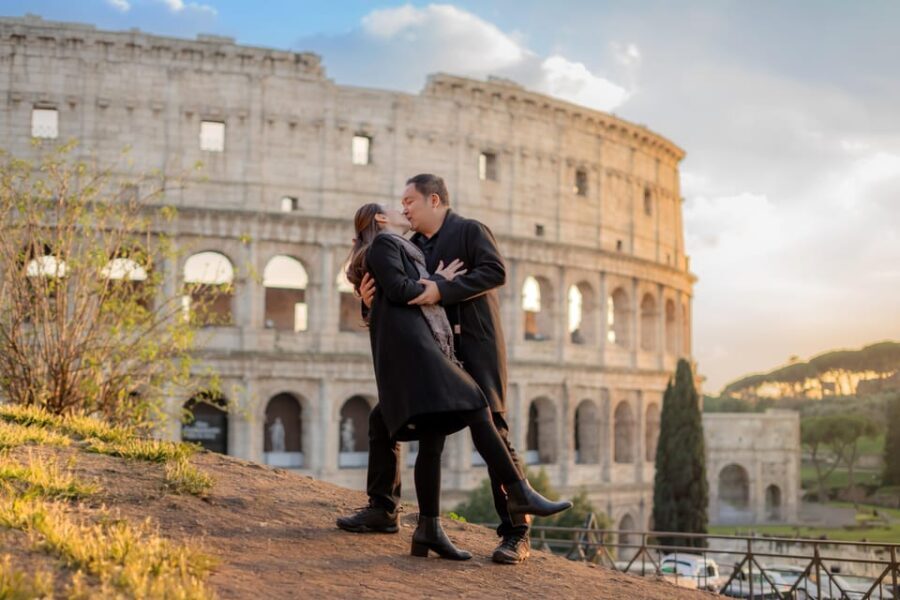 Rome: Personalized Photoshoot outside the Colosseum - The Itinerary in Detail