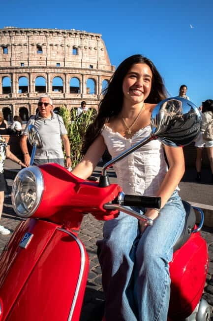 Rome Photo Tour - Explore Ancient Rome with Photographer - Second Stop: Piazza Venezia and Capitolina