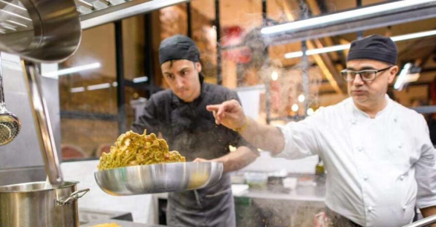 Rome: Roman Restaurant Dining Experience with Food and Wine - Who Will Love This Experience?