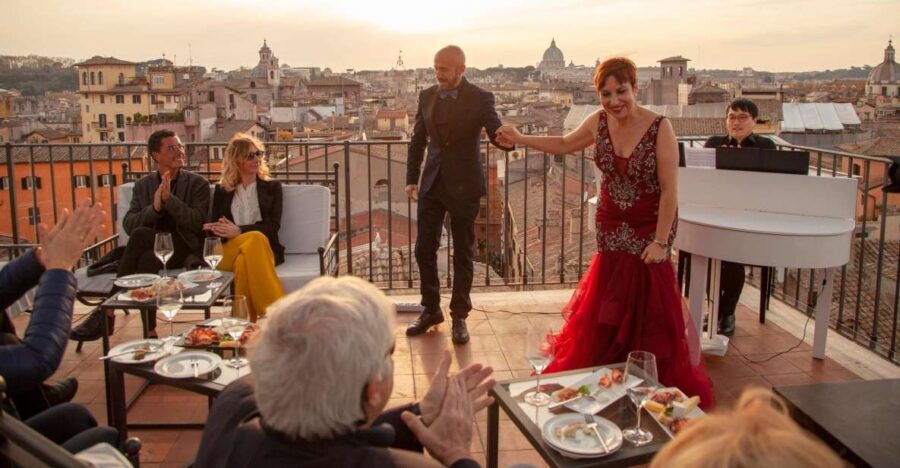 Rome: Rooftop Bar Opera Show - Key Points